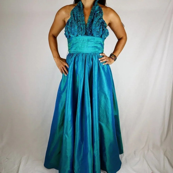 Catherine Regehr | Dresses | Catherine Regehr Vtg Luxury Halter ...